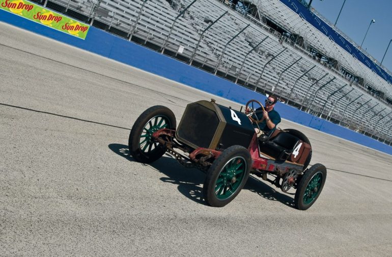 Harry Miller Club Millers at the Mile