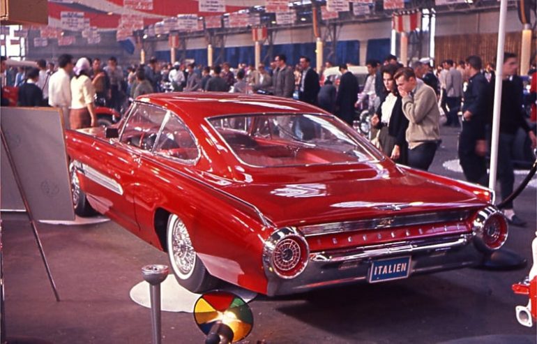 The Italien—1963 Ford Thunderbird Italien