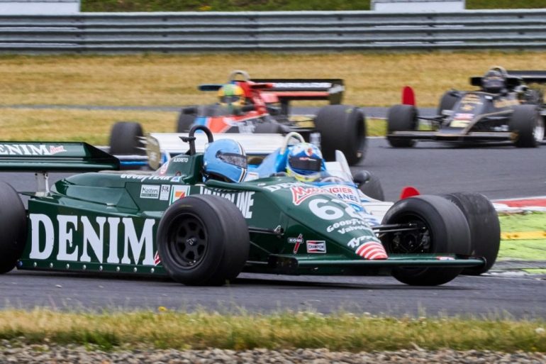 Williams wins Masters F1 Czech Race