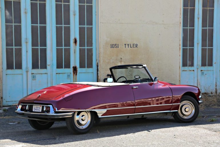 The Artist and The Goddess—1964 Citroën DS19 Chapron