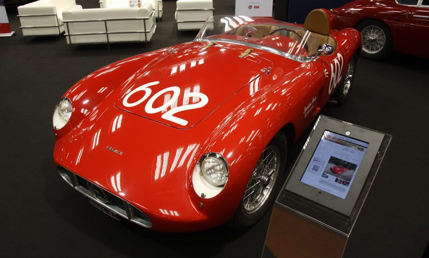 Devin and the Fiberglass Revolution