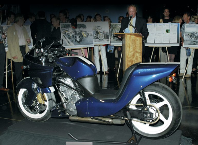 Dan Gurney Hatches Alligator