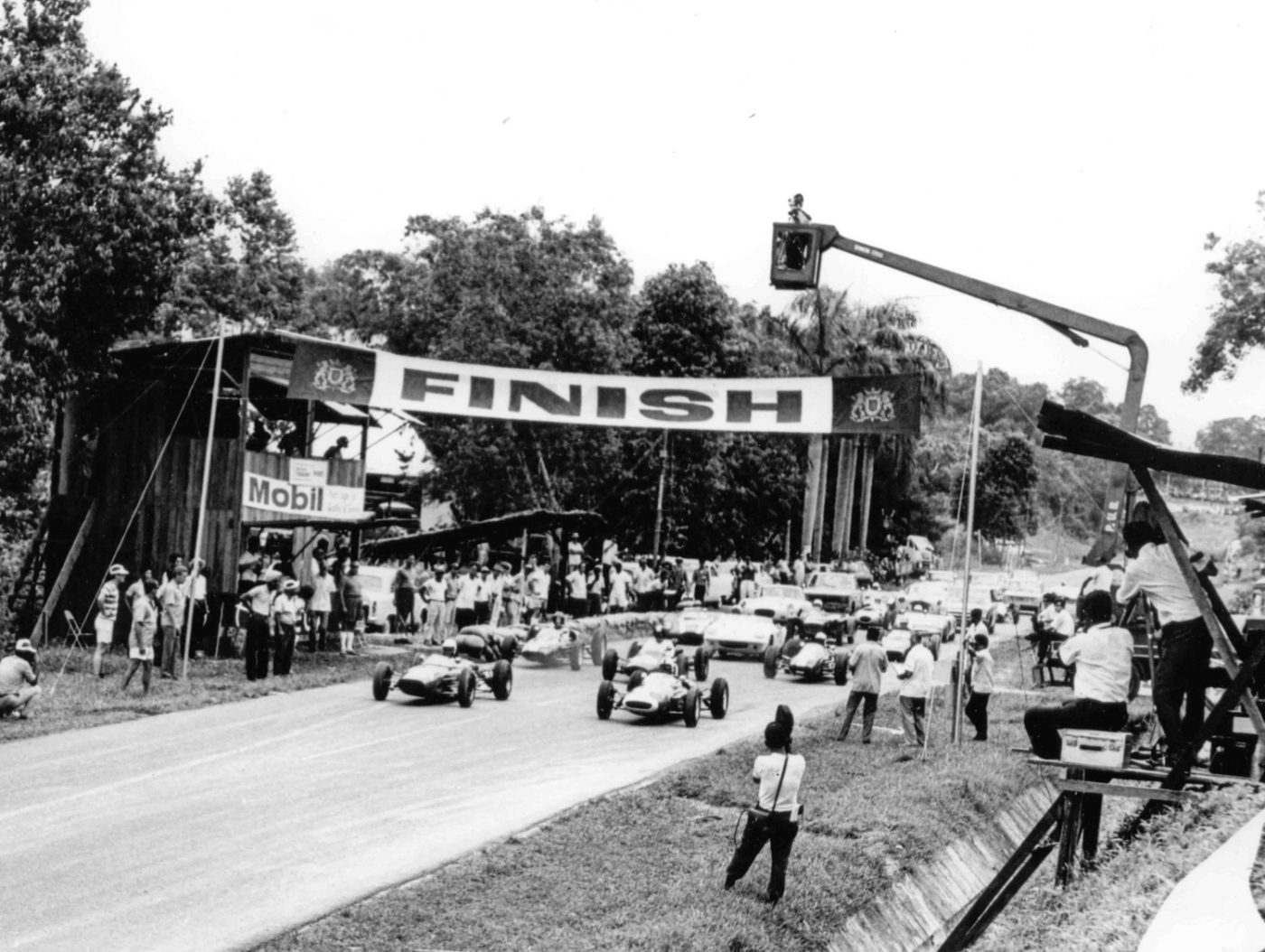Singapore Grand Prix —The Upper Thomson Road Circuit Years