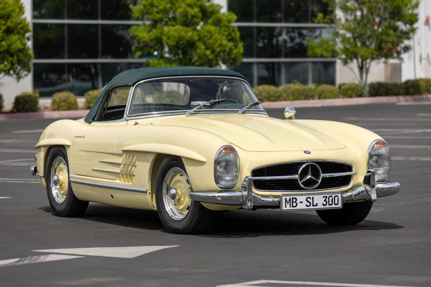 1 of 5 Mercedes-Benz 300SL Roadster Offered at Monterey