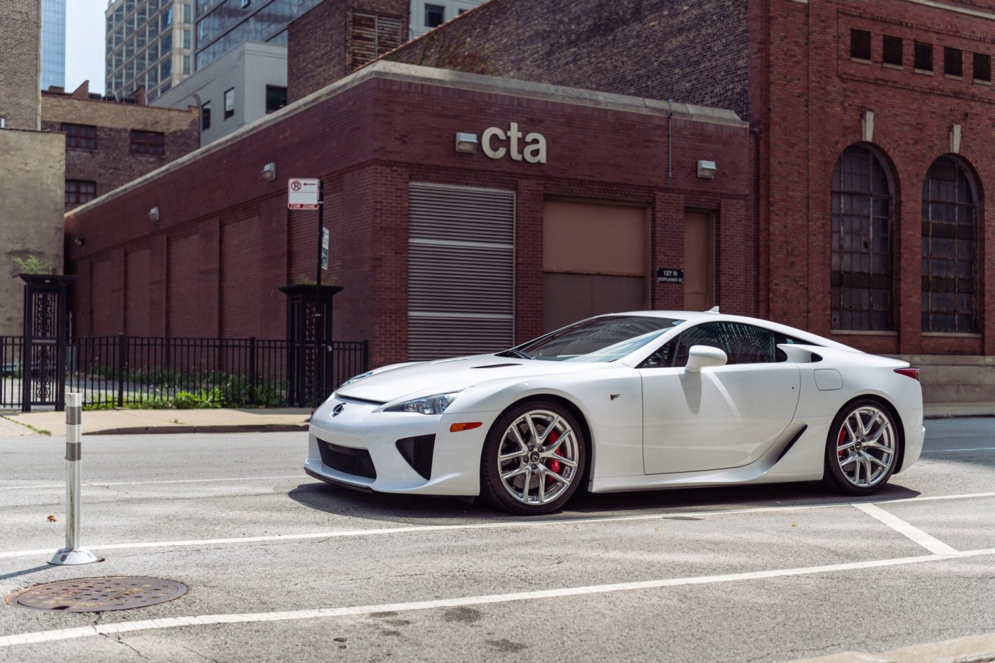 Collecting Cars Offers 2012 Lexus LFA and 2020 Rolls-Royce Phantom