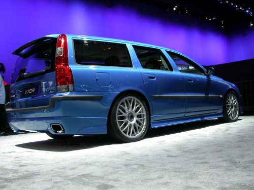The Volvo V70R—Poise and Power