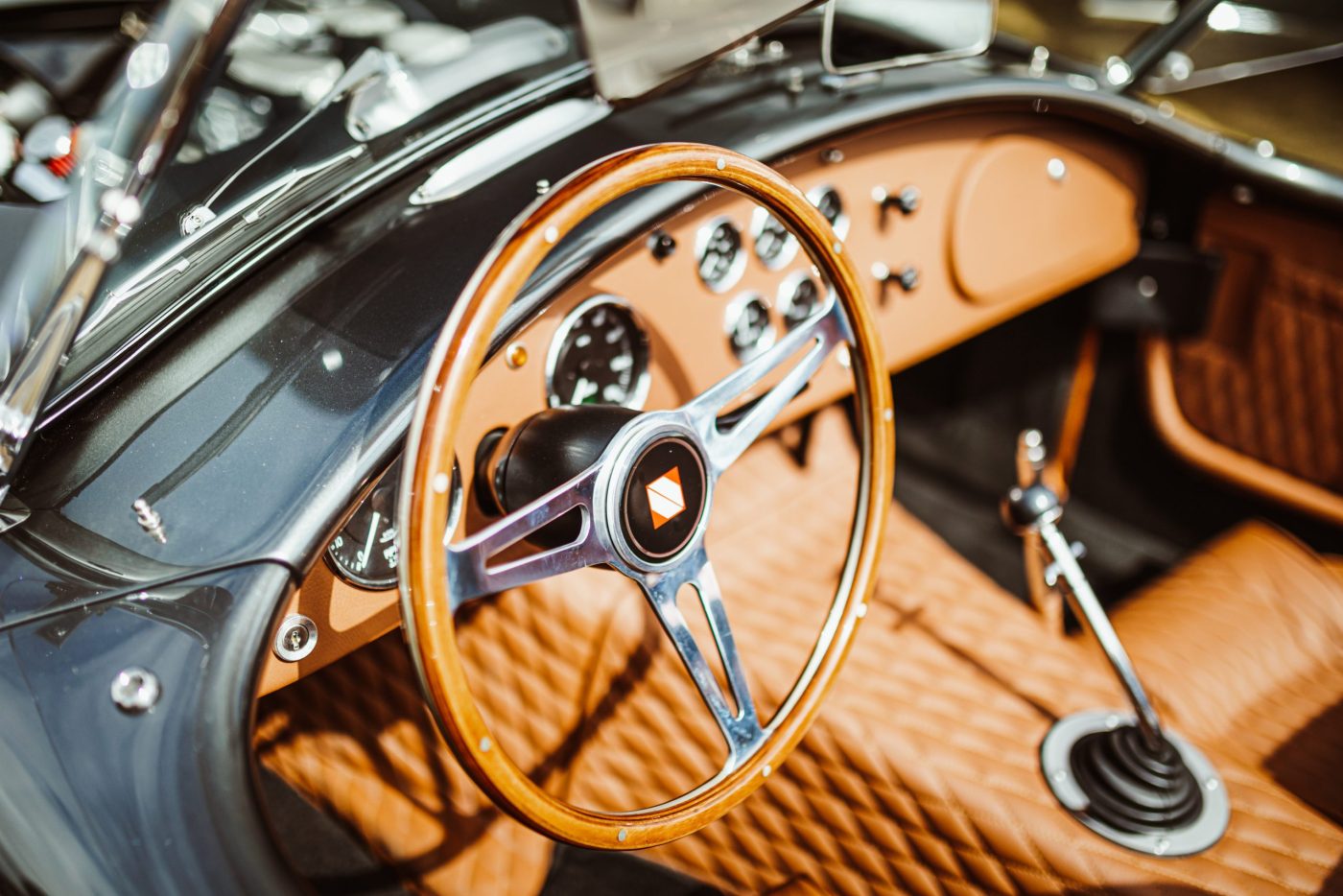 Clive Sutton Celebrates Carroll Shelby’s 100th Birthday