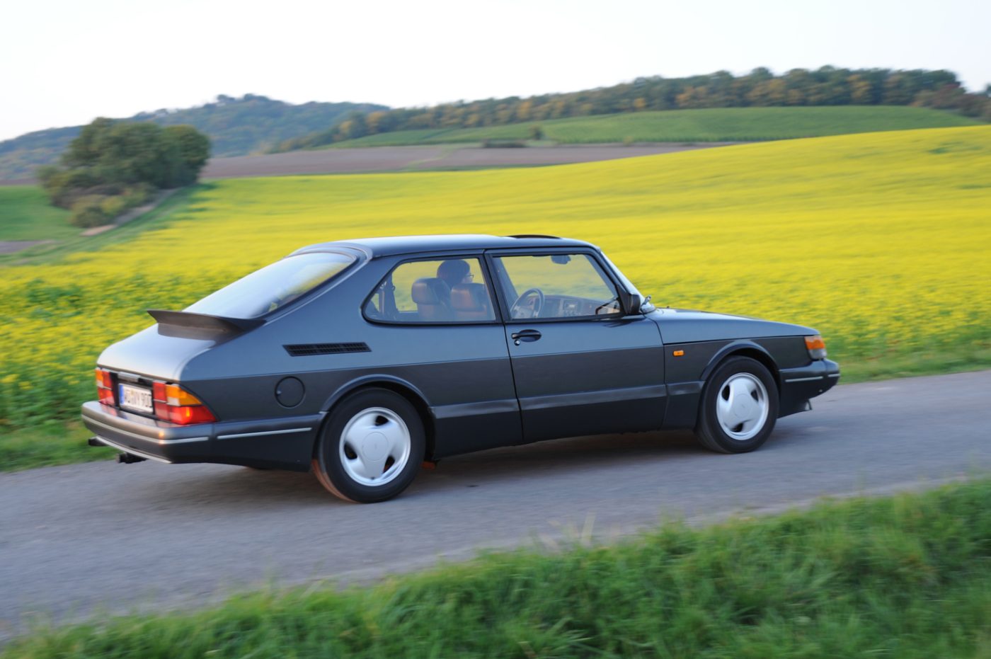 Airplanes, Trolls, and Turbochargers – The Saab 900