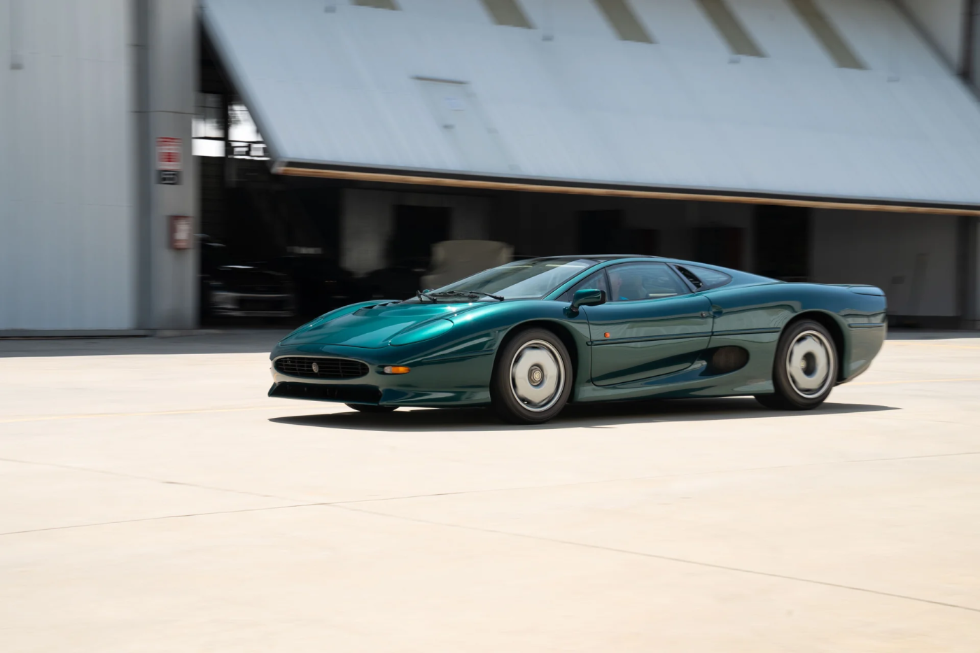 Car Of The Day: 1992 Jaguar XJ220
