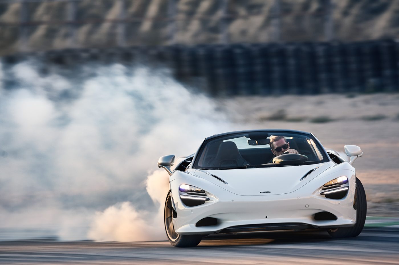 McLaren Unveils New 750S