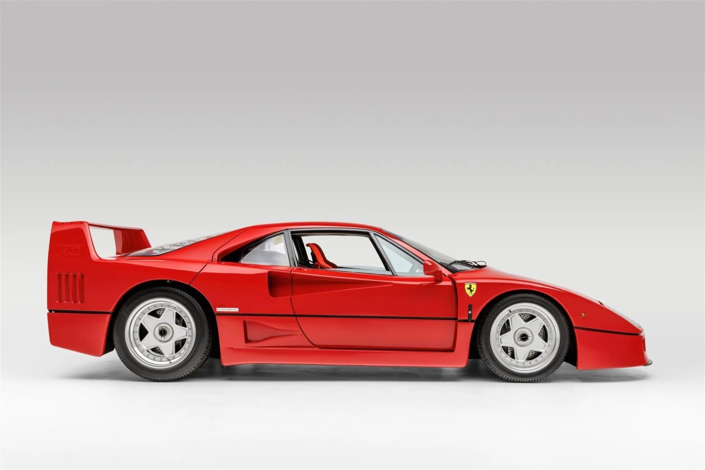 Car Of The Day: 1990 Ferrari F40