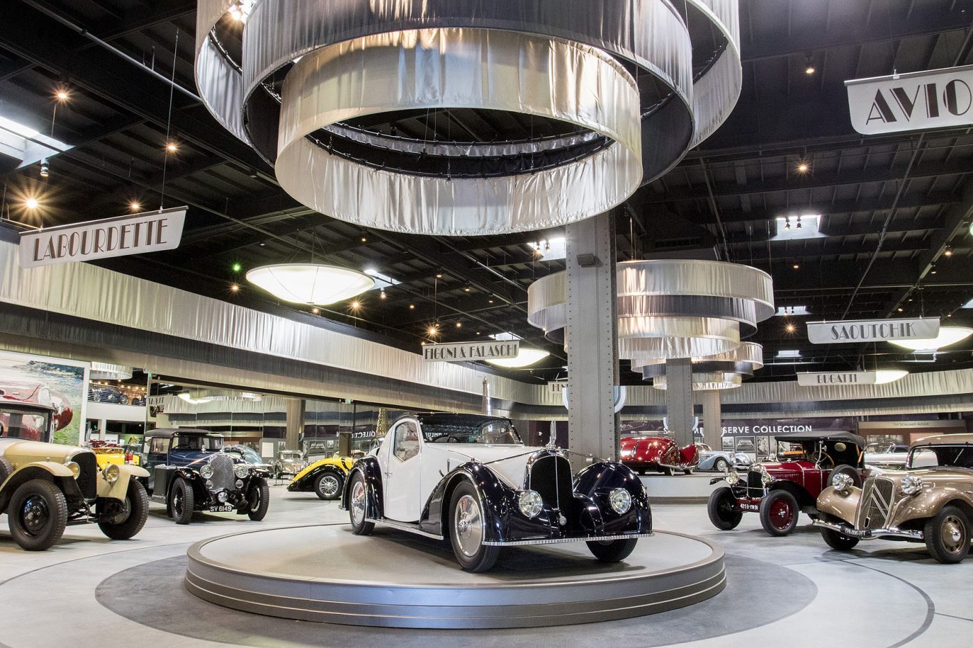 Peter and Merle Mullin receive the Lifetime Achievement Award