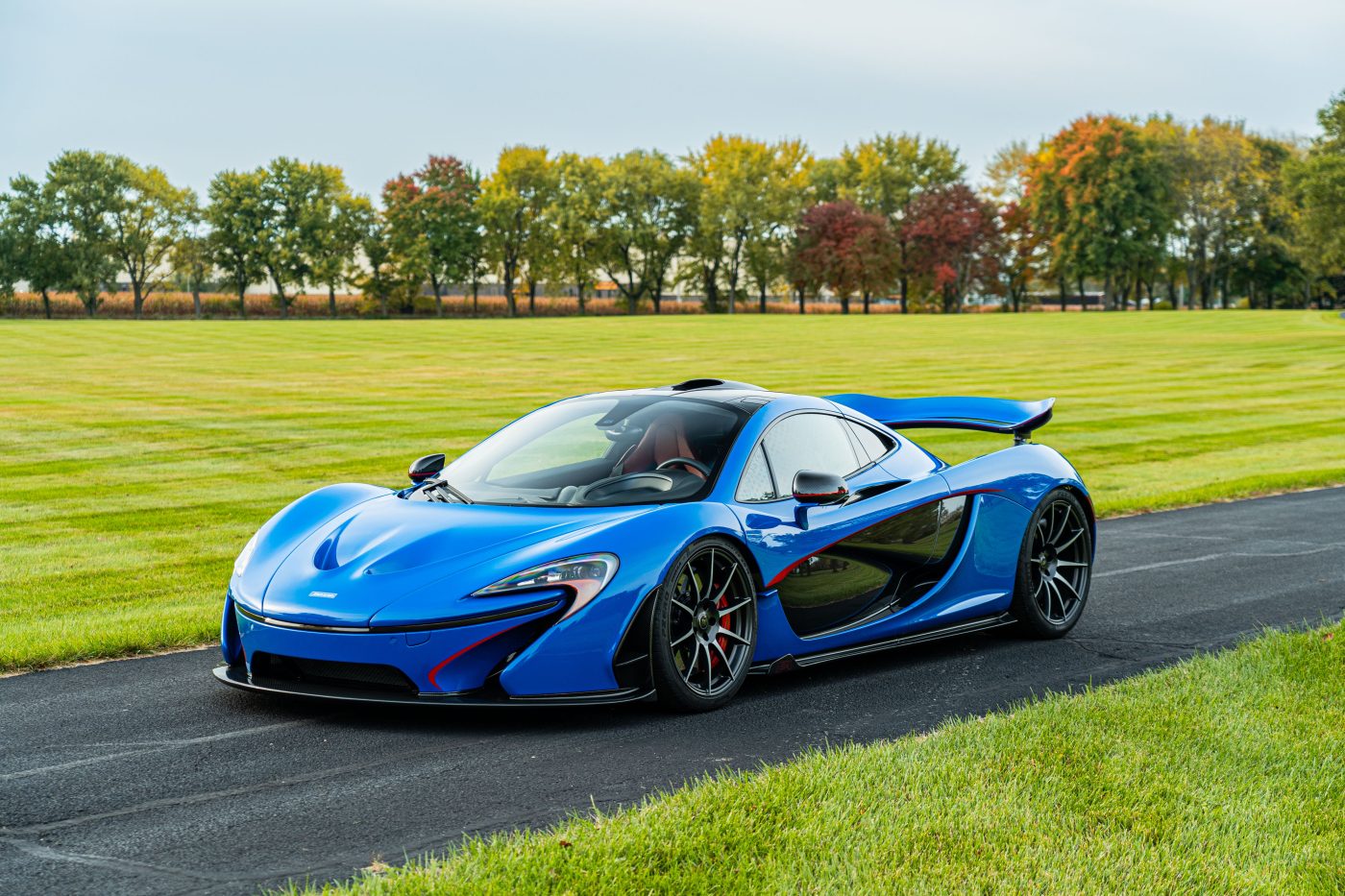 RM Sotheby's To Auction A McLaren P1 And Porsche 918 Spyder Both ...