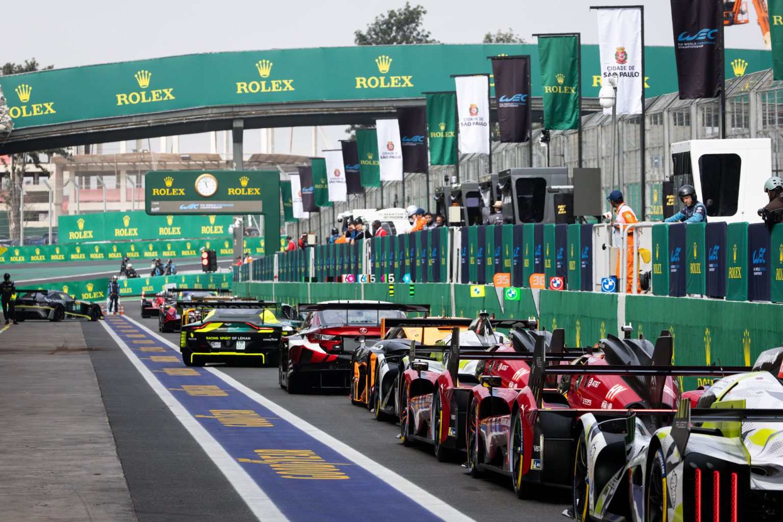 Rolex Salutes 2025 WEC Finale in Bahrain