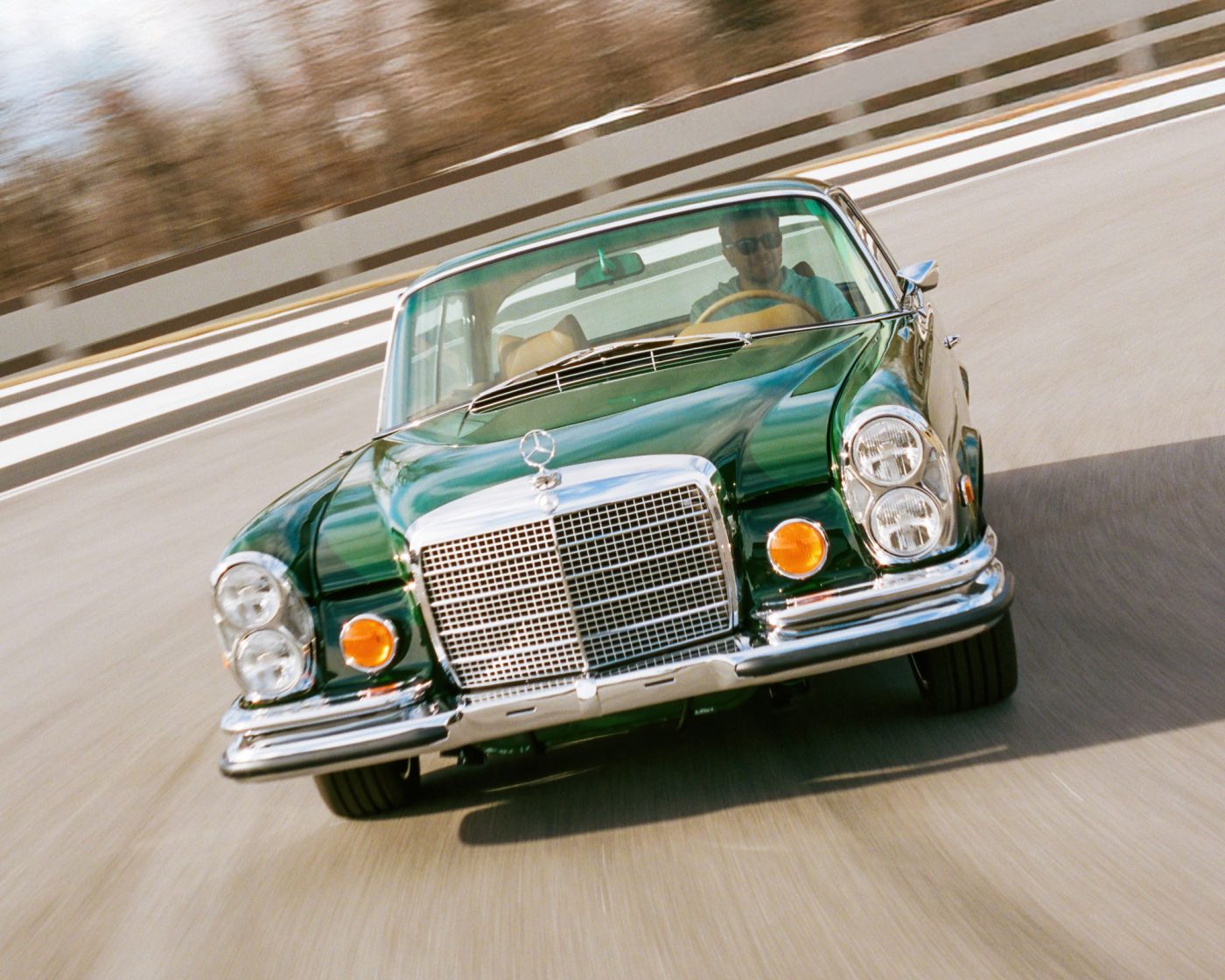 Retro Designs’ AMG-powered 1969 Mercedes-Benz 280SE