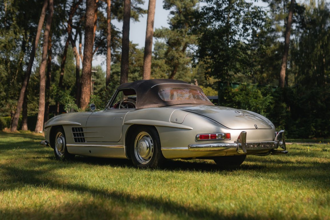 FOR SALE: 1962 Mercedes-Benz 300SL Roadster
